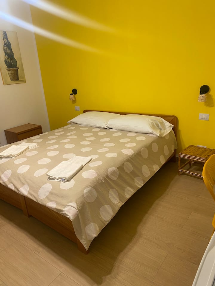 Yellow Tripla - Castellaneta Marina