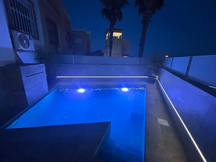 Casa Con Piscina Privada - San Miguel de Salinas