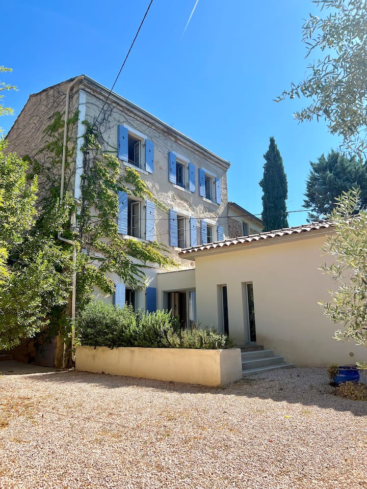 Superbe Bastide Provençale Avec Piscine Et Parc - Var