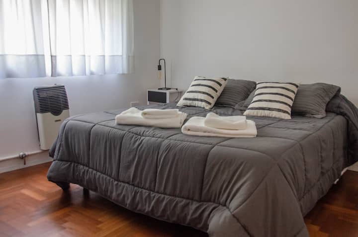 Studio Apartment In The Heart Of The City - Concordia