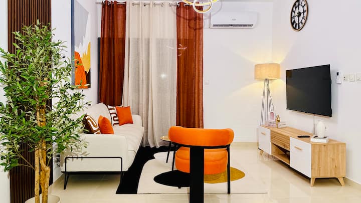T2 Chic & Cosy à 10 Min Abidjan Mall | Clim + Wifi - Côte d'Ivoire