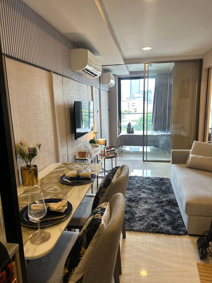 Lux Room/2bed 2baths/fast Wifi #Suk23 Good Area - Bangkok