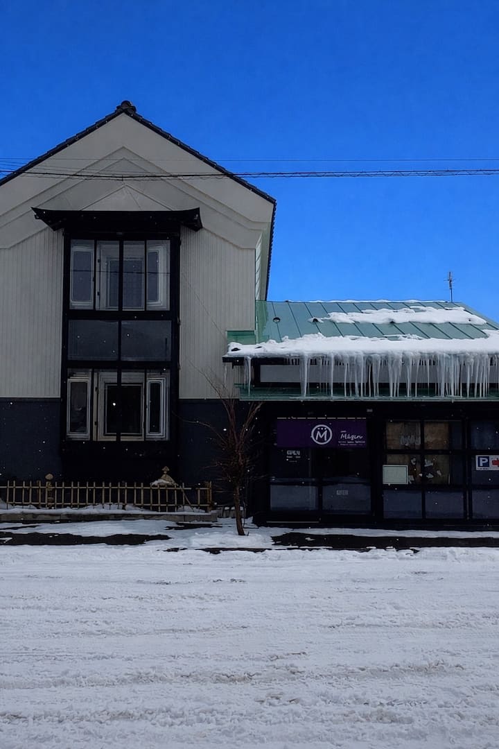 【Villa Shunten】築100年、古き伝統、侘び寂びを感じる空間、日本の美しさを体感 - Hakodate