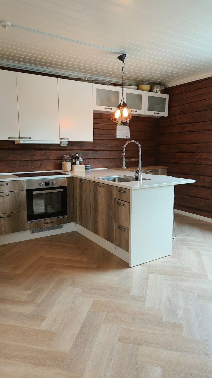 Okt 4mh, 10 Nukkumapaikkaa.poreallas Ja Ulkosauna! - Tampere