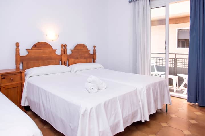Habitación Triple Estándar Ad - Tossa de Mar