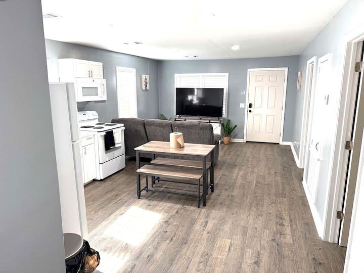 Dawg House-main St. & Miss St. - Starkville, MS