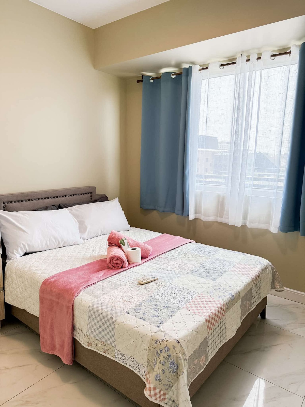 Monarch Parksuites 1BR - MOA - Flats for Rent in Paranaque City, Metro ...
