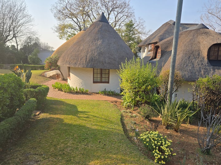 The Thatched Cottage - Randburg