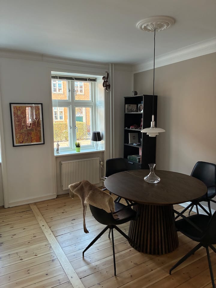 Lækker Og Rummelig 2 Værelses Lejlighed - Copenhagen