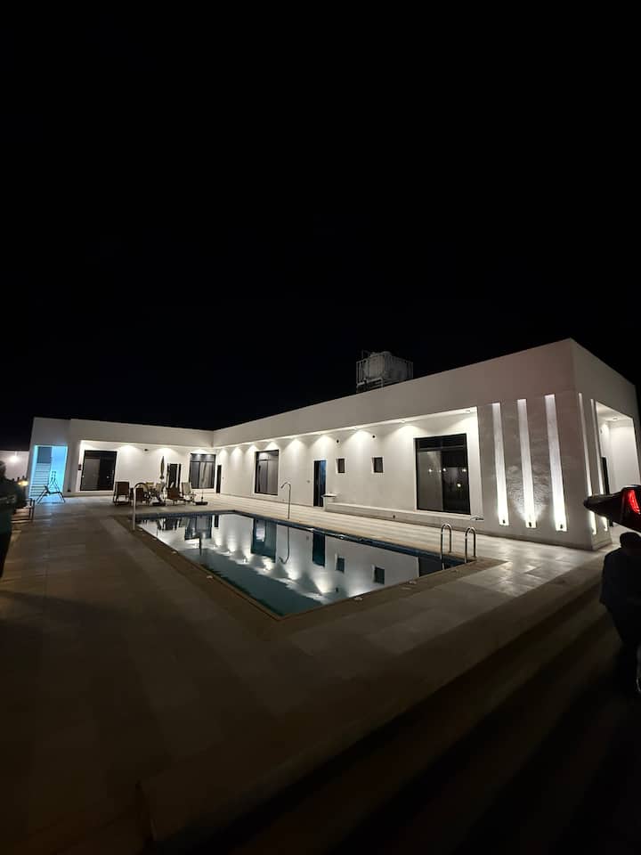 The M’s Roof Retreat - Riyadh