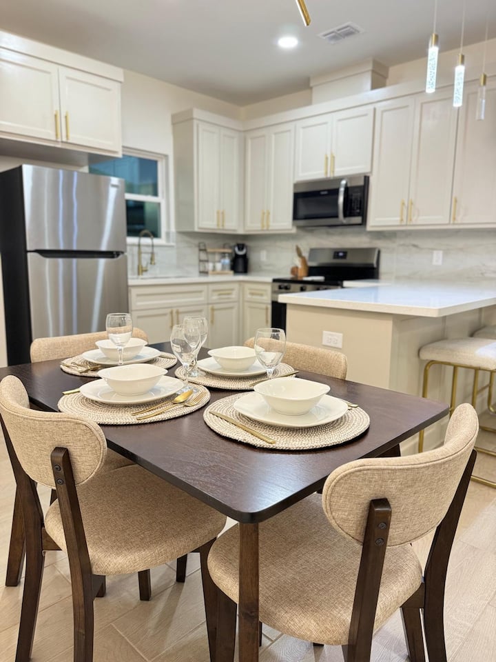 New Build! Near Hospital & Shops - Mission, TX