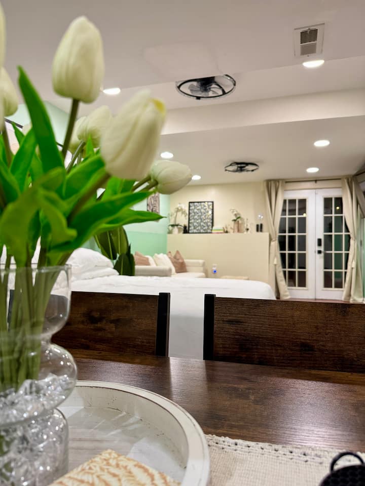 Luxe Private Suite Close To Dc! - Maryland