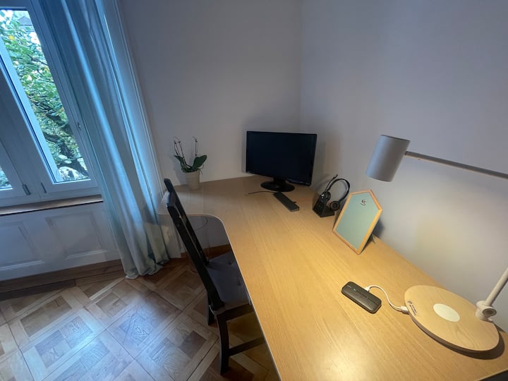 Angebot Für Studenten Mit Arbeitsplatz Und Küche - Berne