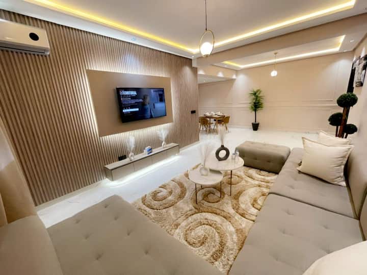 Luxe 2br Appt Center Tangier 5min Walk To /Beach - Tangier