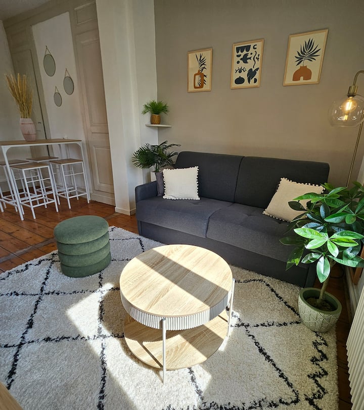 Logement Charmant Près De La Gare. - Longueau