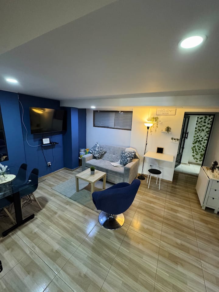 Luxe Navy Bogotá |Chic & Central - Bogota