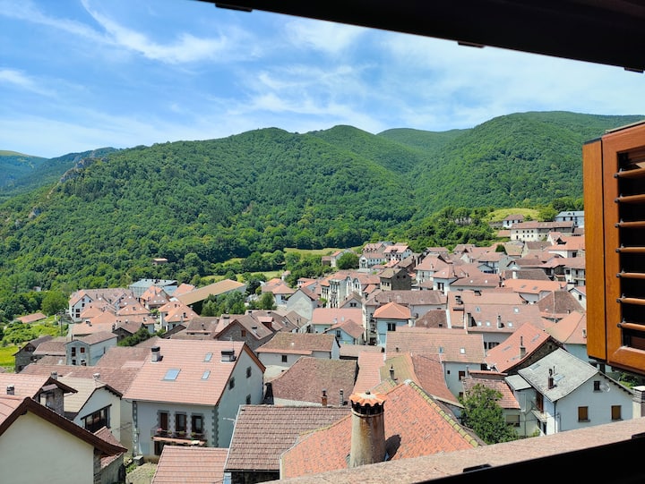 ÁTico Con Vistas Y Chimenea - Ansó