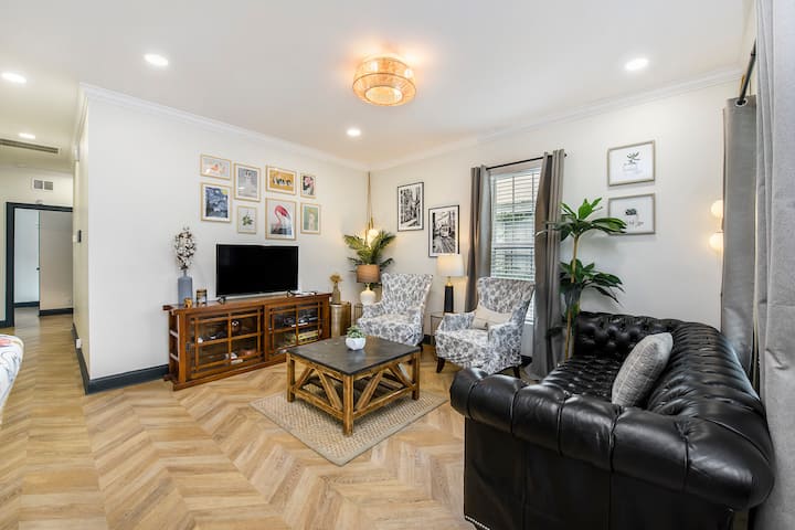 Downtown 3br/2ba East Central Escape - Charleston, SC