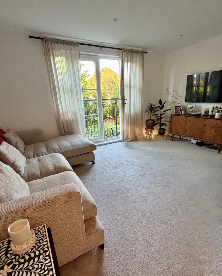 2-bed Flat By The Sea! - Bournemouth