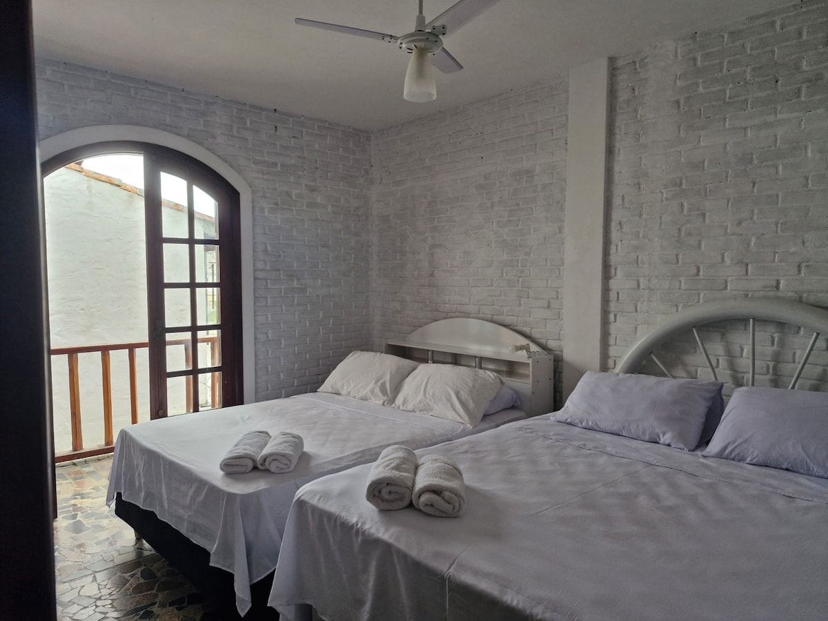 Private Suite 2 People Shared kitchen - Houses for Rent in Ubatuba, São ...
