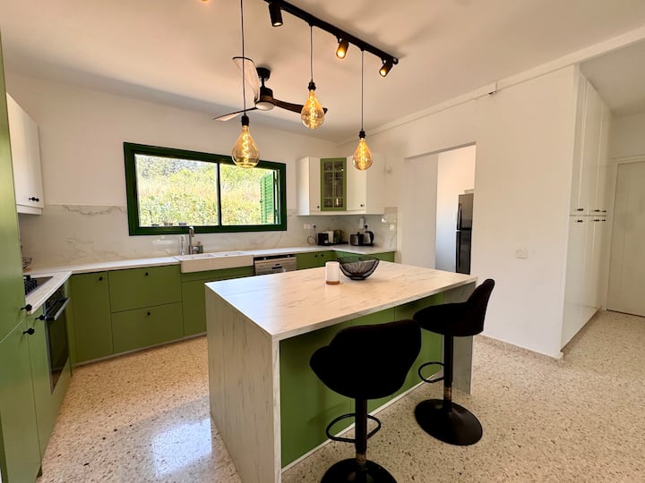 Peaceful 4-bed Villa With Pool – Mandria Retreat - Cipro