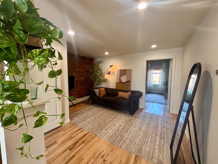 Your Perfect Chic Home Stay - Jersey City, NJ
