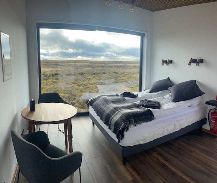 Golden Circle. Panoramic View, Nature & Stream - Islande