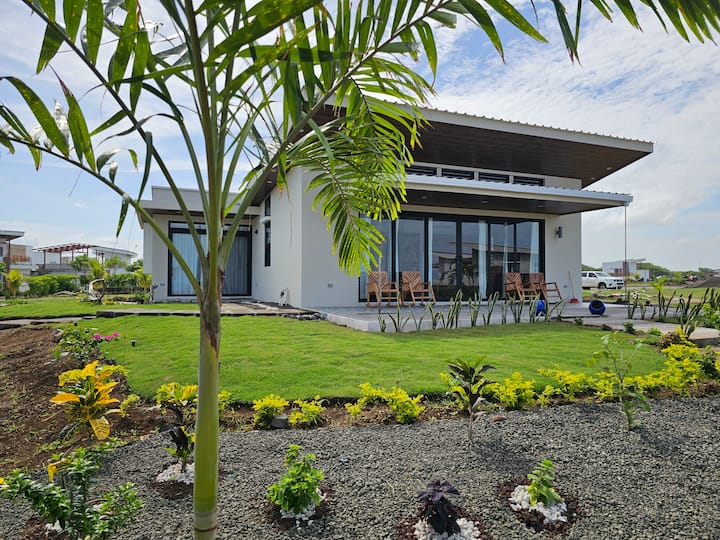 Casa Bela Mar Oceanfront Luxury 3bd Gran Pacifica - Nicaragua