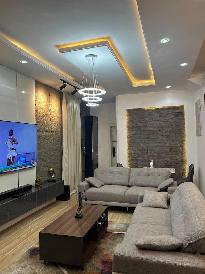 Luxury 3 Br Apt W/free Wifi,24/7 Power,pes 5 - Nigeria