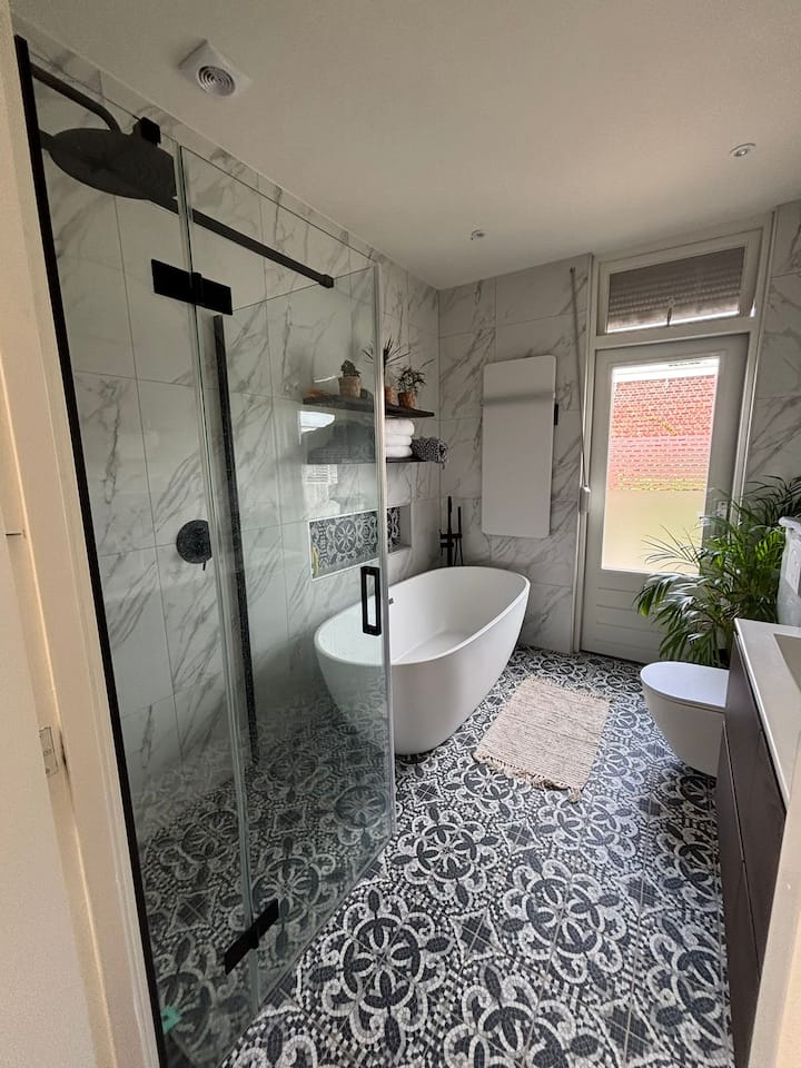 Cozy Spot Near Train & Town - Berg-op-Zoom