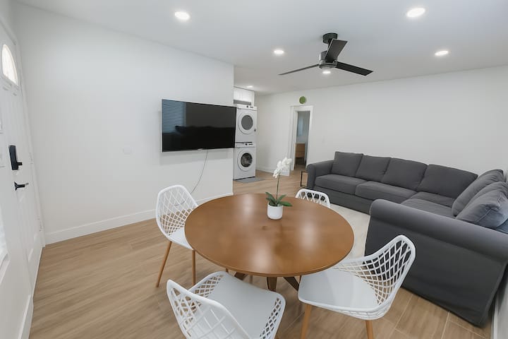 Lt B-modern Clean 1 Bed Apt By Disneyland & Beach - Santa Ana, CA