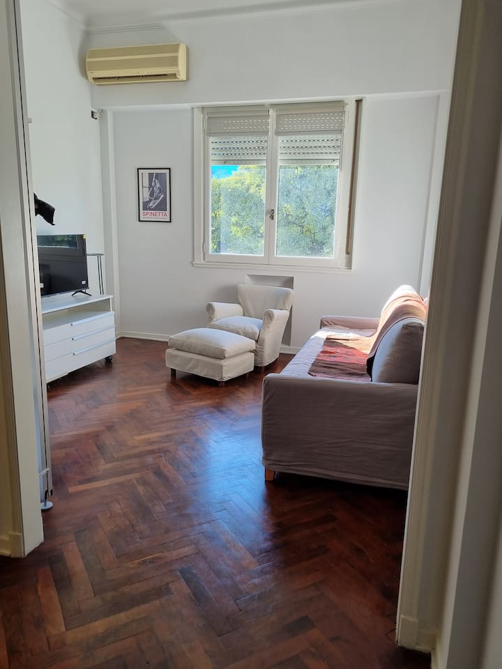 Quédate En El Verdadero Corazón De Ba- 5 Pax - Argentina