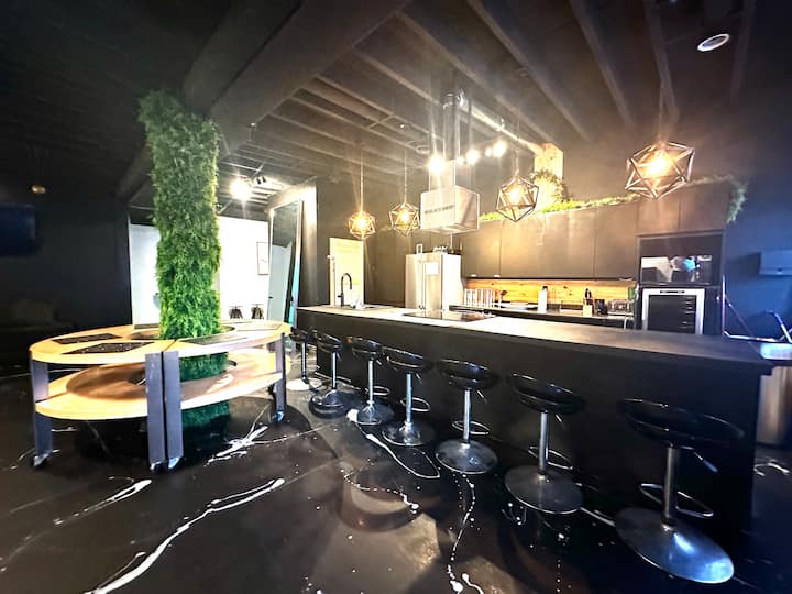 Commercial Like House - 25 Min From Montreal - Mirabel
