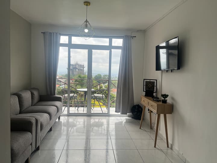 Vistas De La Escalón - San Salvador