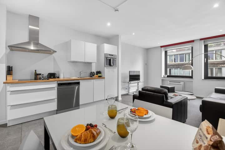 1bdr Spacious Apartment- Louise Area - Uccle