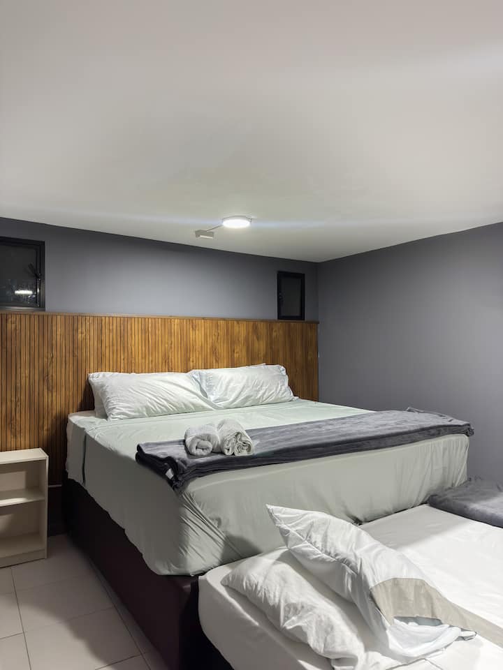 Relaxin Plus Room - Medellín