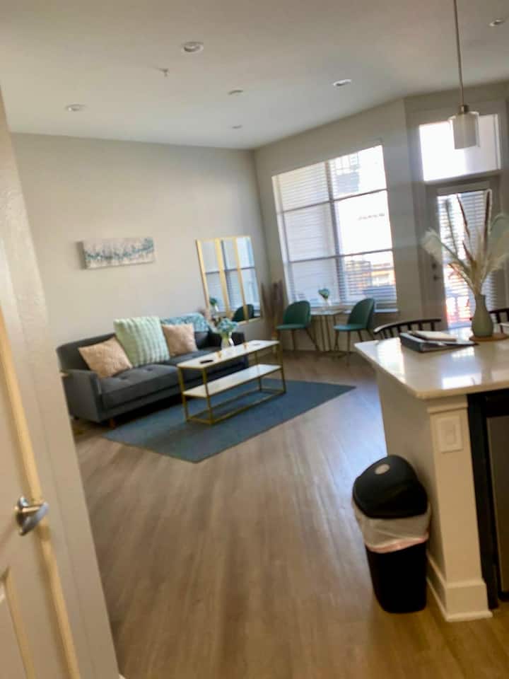 Cozy 1br In Deep Ellum W/patio - Đà Lạt