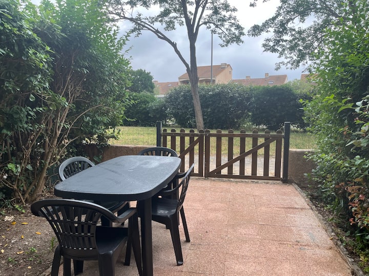 T2 Jardin Accès Plage Direct Avec Clim Réversible - Saint-Cyprien