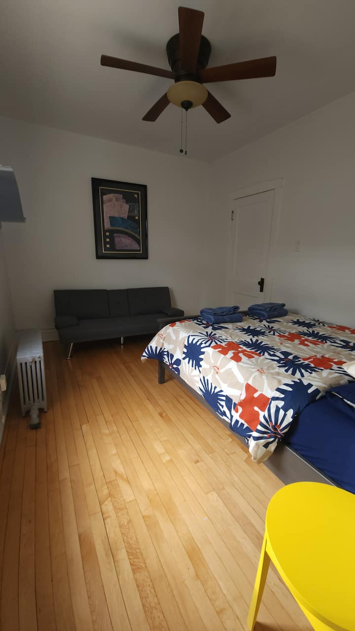 O'hare/downtown|2br 3-beds|blue Line|easy Parking - Niles, IL