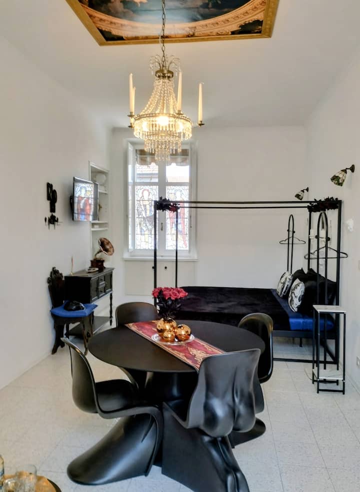 Good&evil Iconic Apartment ~Historic Centre~ - Turin