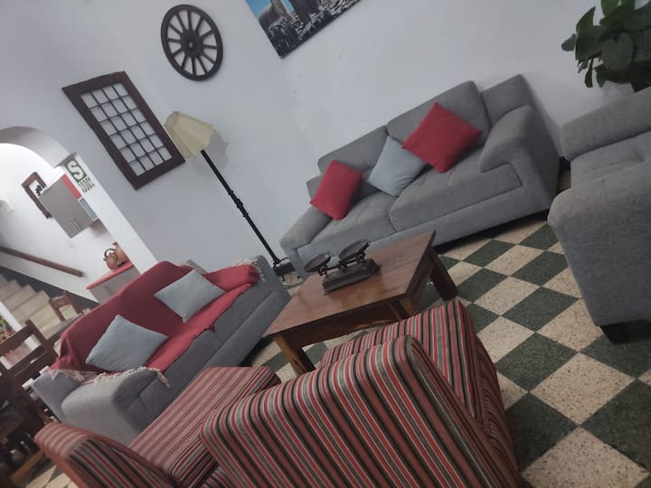 Casa Hospedaje - Ica