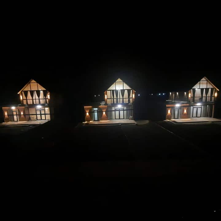 Dream House Borjomi - Georgien