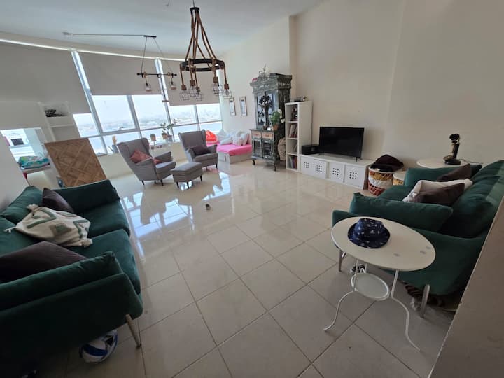 Furnished 1-bedroom Apartment - Ajman