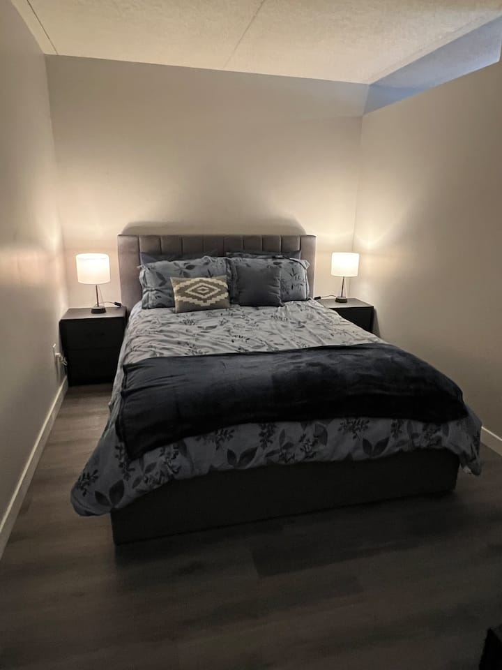 Beautiful Villa-style Condo - Regina