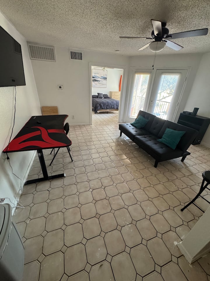 Top Story Loft - Richardson, TX