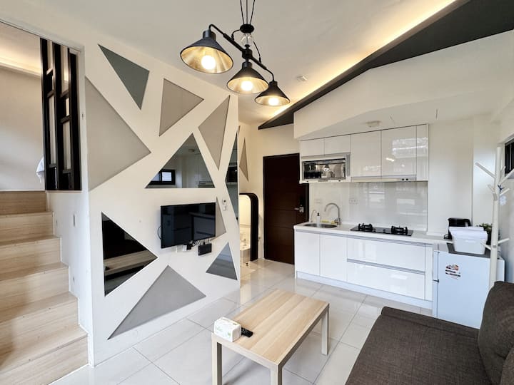 Modern Tpe Ximen시먼 – 陽台面公園 電梯大樓 獨立門戶 近捷運550m 超方便 - 베이터우 구