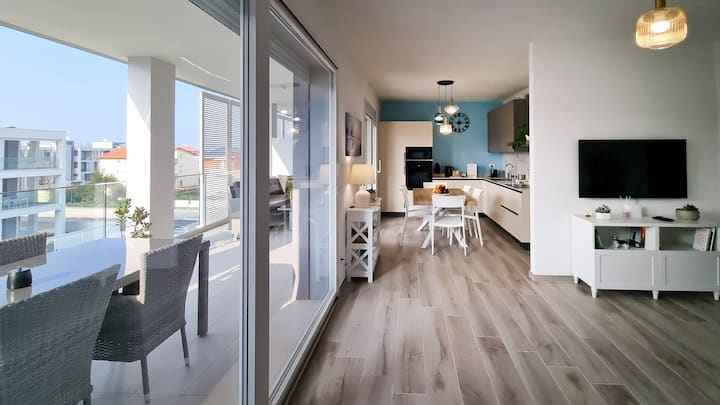 Lumea - App. Elegante Con Piscina E Garage Privato - Fano