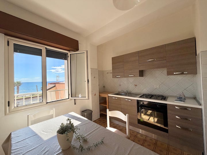 Mare - A Due Passi Dalla Spiaggia E Dal Centro - Bova Marina