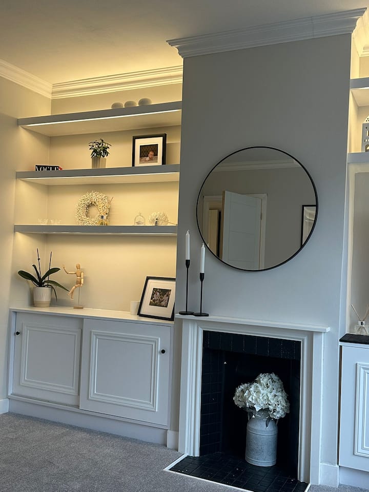 Stylish Family Home With Garden - Saint Albans