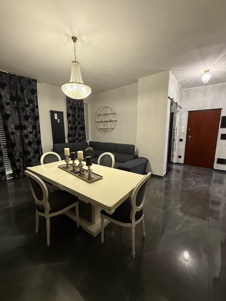 Accogliente Appartamento
Elodie Apartments - Vercelli, Italia
